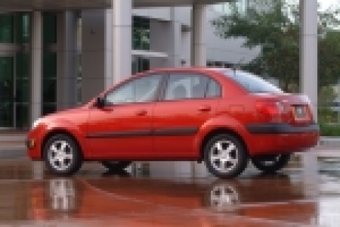 [photo]All-new Kia Rio 4-door makes world debut at North America ...