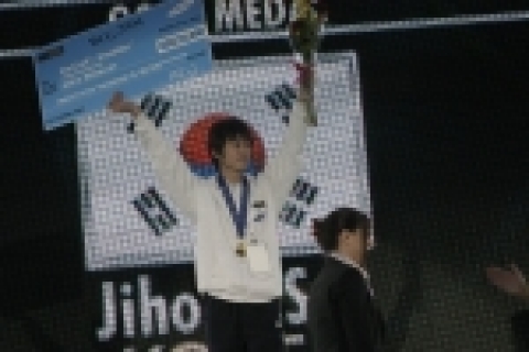 한국 대표 프로게이머 서지훈 선수와 장재호 선수, WCG 2005 러시아 국가대표 선발전에 정식 초청 - 뉴스와이어